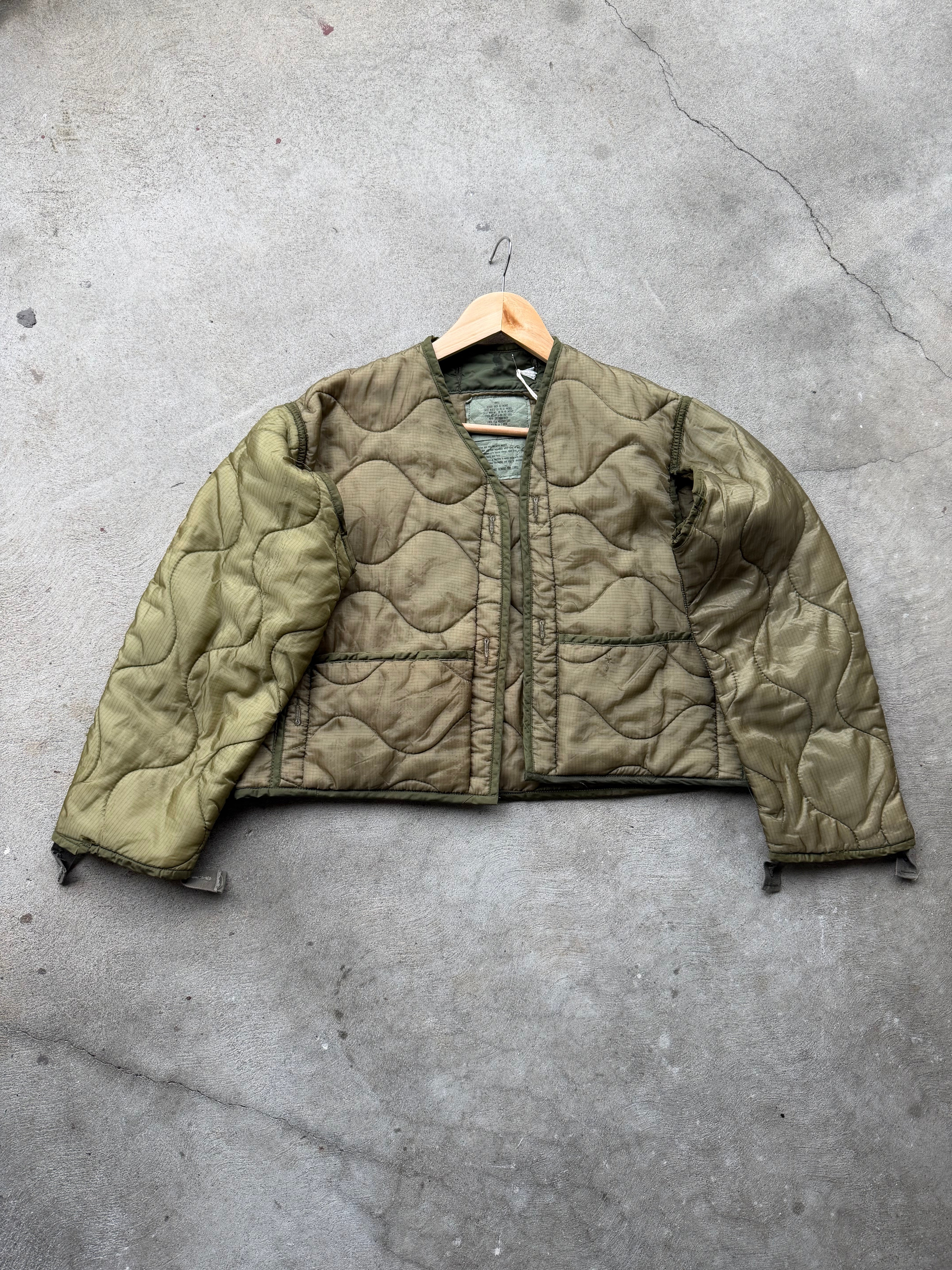 Vintage REWORKED Military Liner CROP Jacket ( OLIVE GREEN ) -S – blaksands